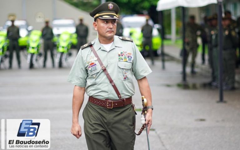 Coronel Carlos Eduardo Rojas Liévano, asume como nuevo Comandante del ...